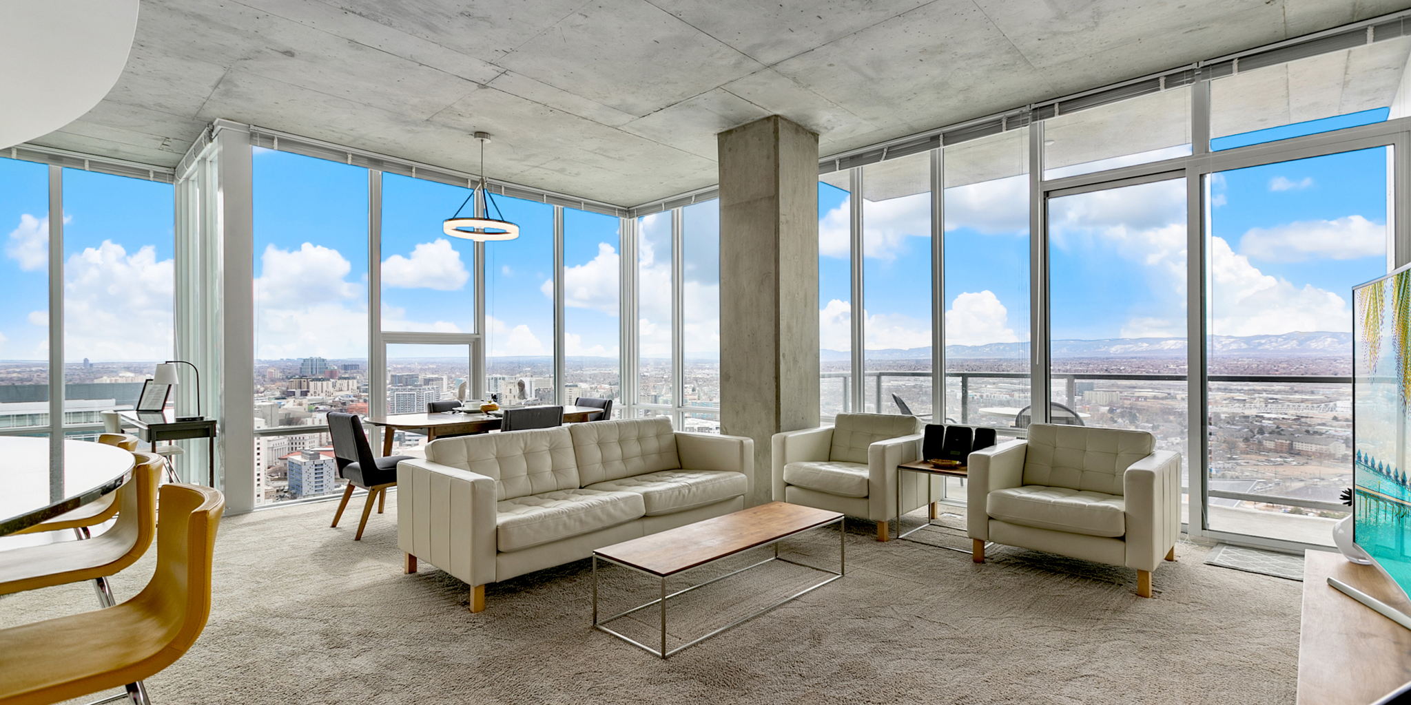 Spire Denver | West-Facing 1BR with Stunning Mountain Views